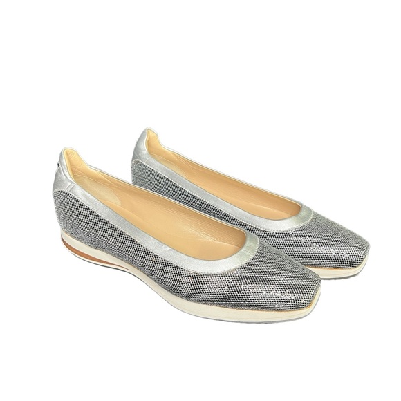 unutzer | Shoes | Unutzer 38 Silver Square Toed Flats | Poshmark